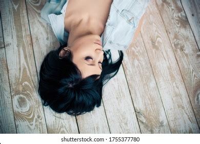 Naked Girl Library Images Stock Photos Vectors Shutterstock