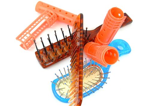 무료 이미지 소녀 여자 생성물 아름다움 마법 머리 빗는 솔 빗질 헤어 케어 2048x1536 965394