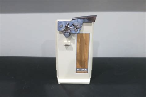Vintage Rival Can Opener W Knife Sharpener White Model Cn740 4 Made In Usa Works Perfect Looks