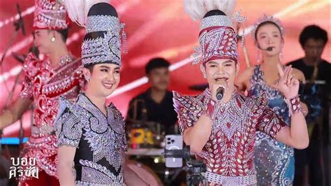 ปากโกรธใจคิดถึง แคมป์ สรพิชัย แสดงสด ล้อมวงซ้อม หมอลำใจเกินร้อย ปีที่ 9 Youtube