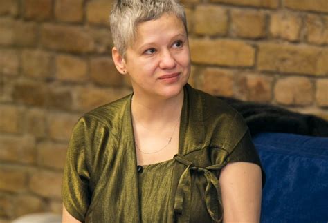 Rakstniece Dace Rukšāne Meklē īpašas Grāmatas Nralv