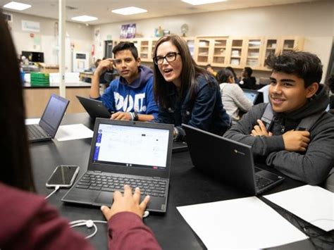 Launching Linked Learning Shaping Students Experiences Fast Forward California