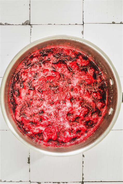 Easy And Quick Raspberry Compote Sauce Recipe