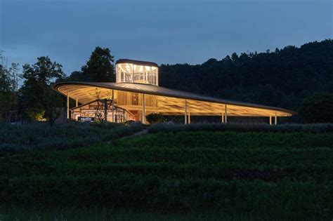 Bamboo Workshop Combines Humanistic Tradition And Bamboo Art