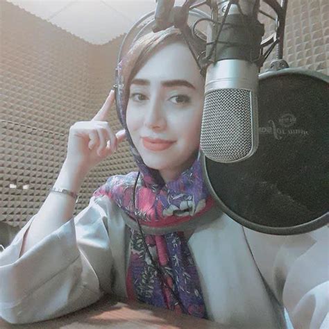 خانم اکبری نمونه‌کارهای گویندگی و نریشن خانم اکبری