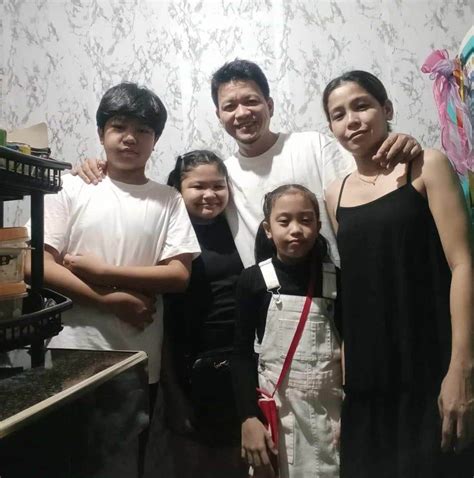 Doding Daga Vs Zombies