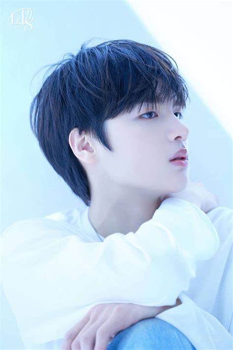 확신의 용맹 강아지상 미남인 판타지오 신인 남돌  인스티즈 Instiz 이슈 카테고리