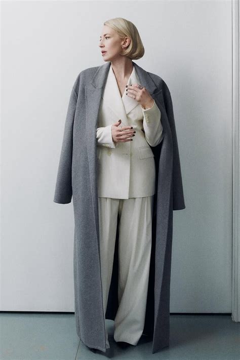 Carrie Coon Live With Kelly And Mark February 19 2025 Star Style
