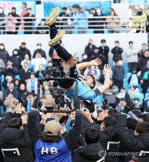 안녕 은퇴하는 이근호 연합뉴스