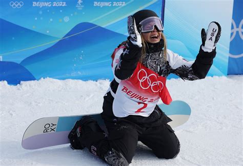 Chloe Kim Wins Beijing Olympic Snowboard Gold Popsugar Fitness