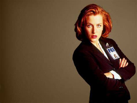 Gillian Anderson Sexy Wallpaper Images