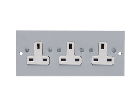 3 Single 13a Unswitched Socket Cmd Ltd