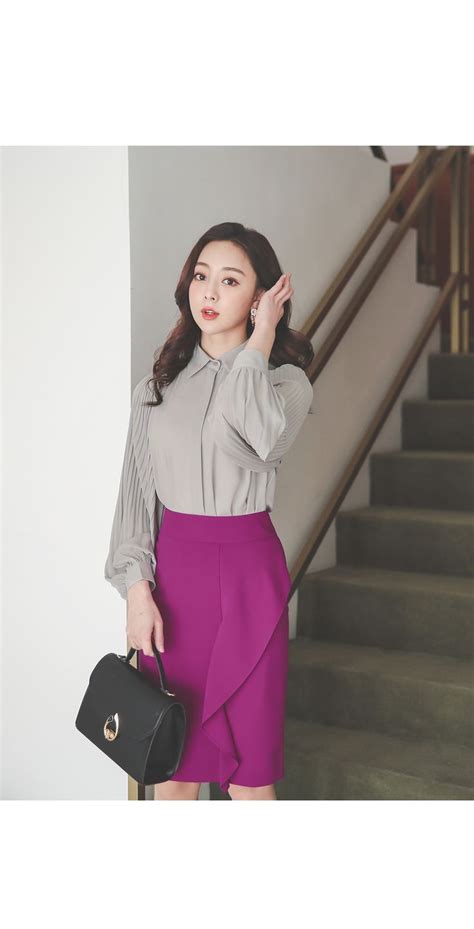 [플리츠 퍼프 소매 히든버튼 블라우스] 블라우스 소매 스커트