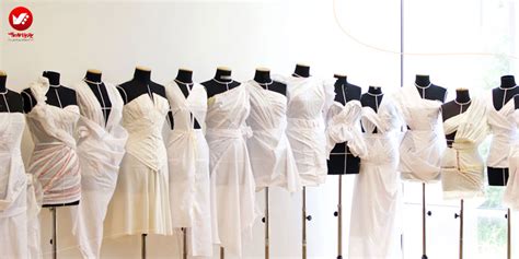 مولاژ چیست ؟ و کاربردها و انواع مولاژ مولاژ لباس مولاژ در خیاطی چیست