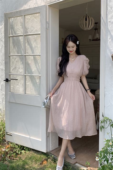 고 퀄리티하객룩 린넨 원피스 V 브이 넥 셔링 벌룬 하프 소매 하이 웨스트 밴딩 허리 슬림 강조 몸매 보정 A 라인 미디 롱 스커트 플레어 치마 드레스 러블리 페미닌