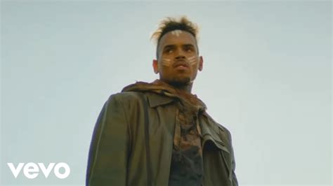 Watch Chris Browns Stunning Tempo Music Video Capital Xtra