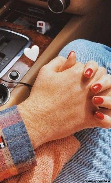 عکس دست دونفره توی ماشین