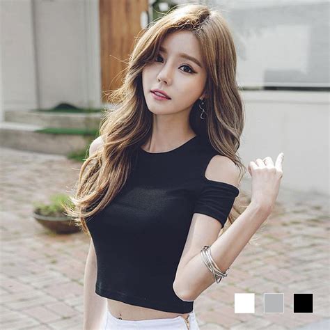 어깨트임 반팔티셔츠 에이블리