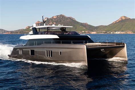 Yacht 80 Sunreef Power Charterworld Luxury Superyacht Charters