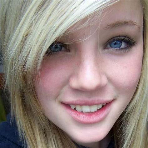 Random Cute Girls Barnorama