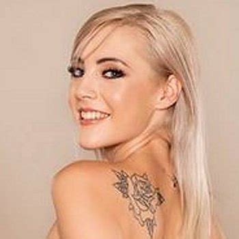 Jamie Jett Feed Watch The Latest Updates On Freeones