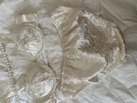 Japanese Retro Pearl Ruffle Thin Section Bra Small Chest Gathered Sexy