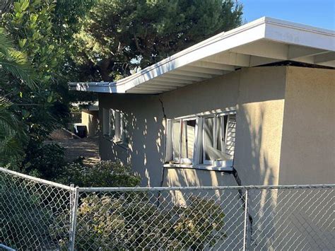 50 Horrifying Things Workers Saw During Structural Inspections Best Of All Time Bored Panda