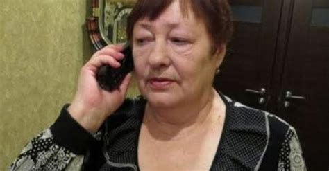 Когато свекърва ми се нуждаеше от грижи ние се преместихме при нея Но един ден забравих