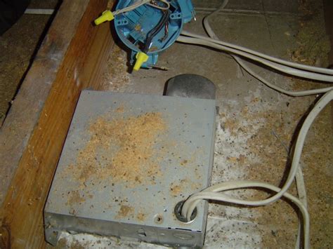 Don T Vent Bath Fans To The Attic Energy Vanguard