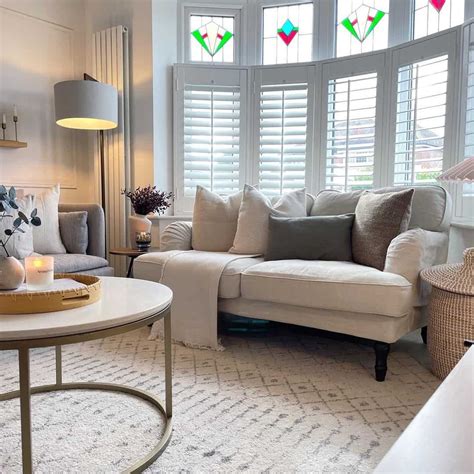 Glass Window Ideas For Living Room Elevate Space With Natural Light