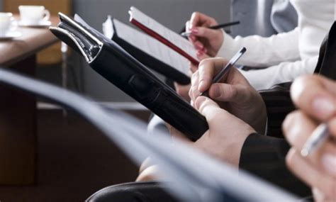 Манай улс төрийн албанд тууштай ажиллах үзүүлэлтээр дунджаас доогуур