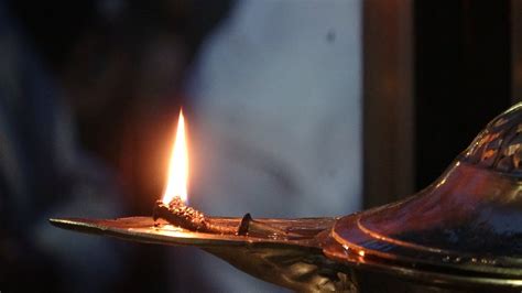 දොළොස් මහේ පහන Youtube