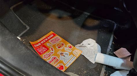 세차이야기 609편 운전자가 차량의 연식 정보를 모르고 10여년동안 세차위생관리 안한 경우쉐보레 아베오 스팀디테일링