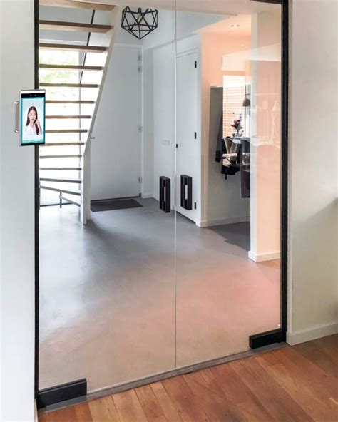 Face Recognition Body Temperature Detector High Quality Face Recognition Body Temperature