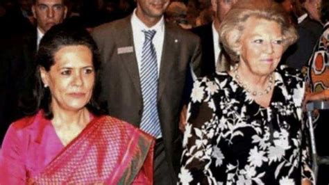 Congress President Sonia Gandhis Mother Paola Maino Passes Away Zee