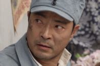 横空鬼子狙击手例不虚发钱贵同时开枪击毙对方 腾讯新闻