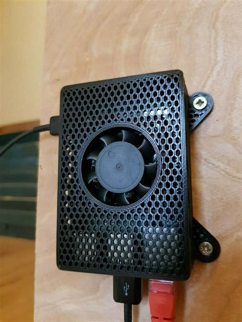 Raspberry Pi 4 Wall Mount Case And Cooling Kit Inc Fan Heatsink 35c