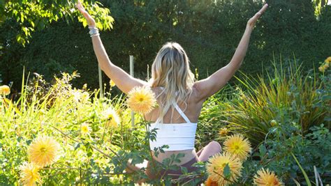 The Vital Role That Fascia Plays In Balancing Your Hormonal Health Lo