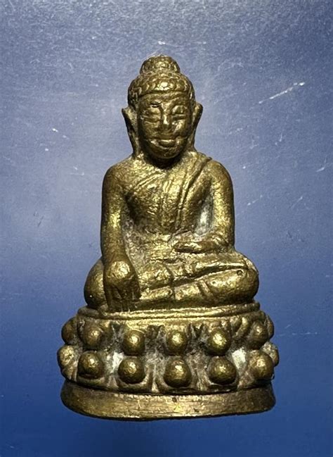 พระกิ่ง ตอกโค๊ต ไม่ทราบที่ Ennxo