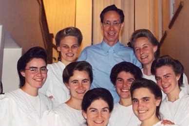 11 Wild Active Cults That Still Exist Today Cn