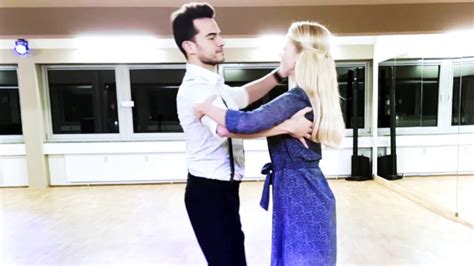 Easy Wedding Dance Tutotial Waltz Steps Youtube