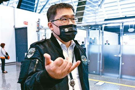 星宇出包 302人困成田機場睡地板 張國煒致歉20次 寶島大小事 台灣 世界新聞網