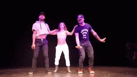 People Dancing S
