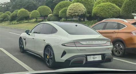 小米「全新su7首款電動實車」曝光！超高顏值鎖定特斯拉model s ettoday車雲 ettoday新聞雲