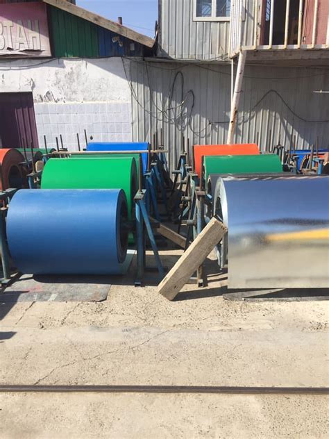 Дээврийн өнгөт төмөр