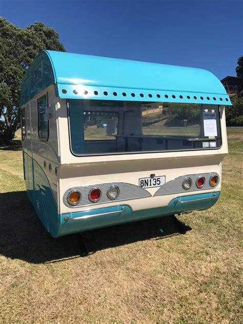 Restoring Vintage Caravans And Motor Homes Retro Custom Caravans Vintage Caravans Caravan