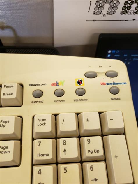 Way Back Machine Sweet Emachines Keyboard [pic] Faildesk