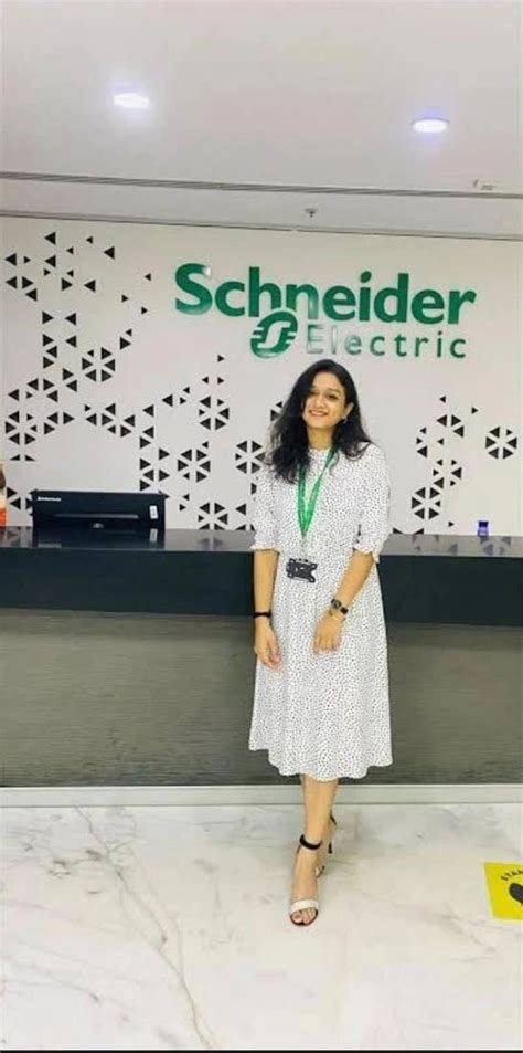 aarohi sardar on linkedin schneider interested jobs career softwareengineer 88 comments