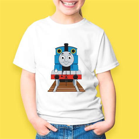 เสื้อยืดคอกลมพิมพ์ลายรถไฟโทมัสแฟชั่นสําหรับเด็กผู้ชาย Thomas Train Shopee Thailand