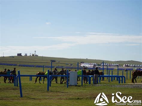 ФОТО Хурдан морины сэрвээний өндрийн хэмжилт дээр АТГ ын алба хаагчид ажиллаж байна Isee Mn